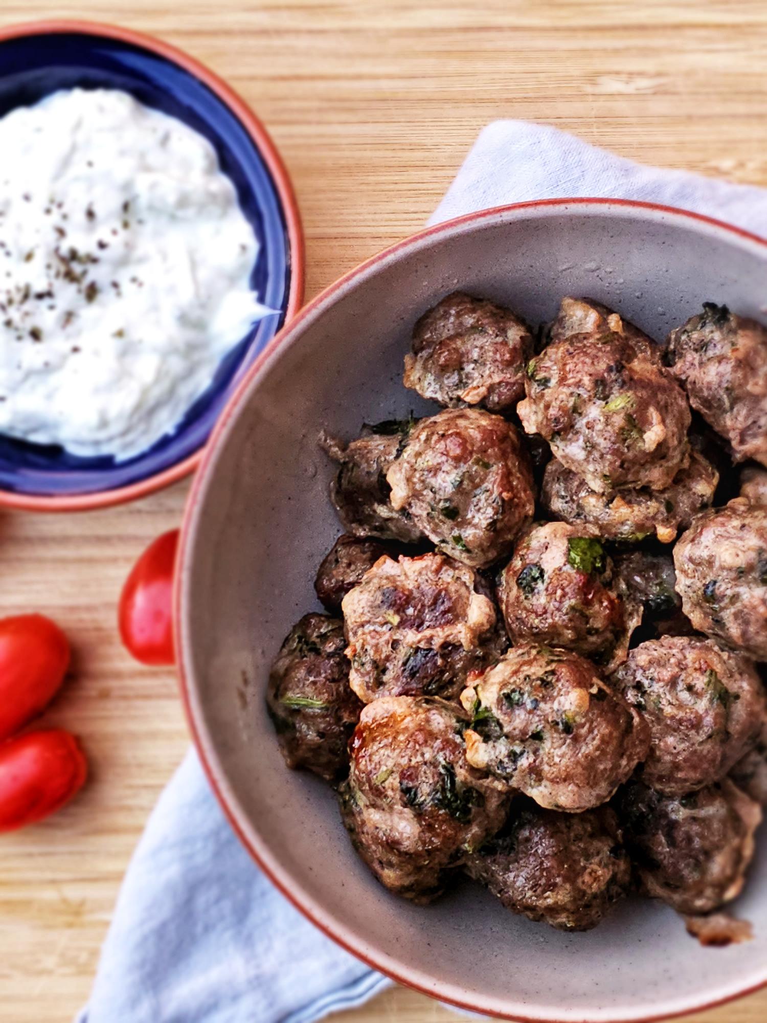 Greek Oven-Baked Meatballs – A Simple Family Favorite - Greek Food ...